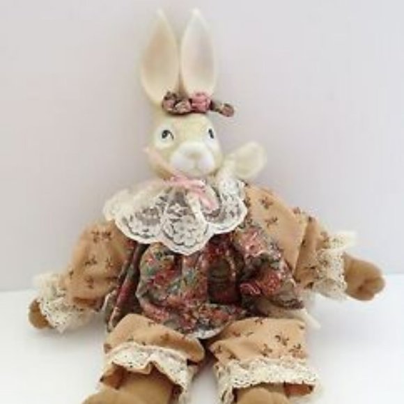 House of Lloyd | Holiday | Vintage House Of Lloyd Wendy Wabbit 993 ...